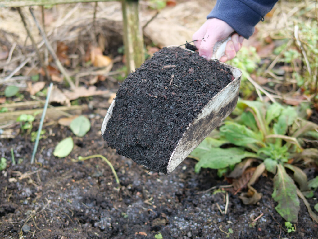 Peat Free Growing Medium Builders Bag | Caledonian Horticulture